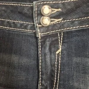 Vigoss | Pants & Jumpsuits | Nwt Vigoss The Chelsea Denim Capris 24 ...